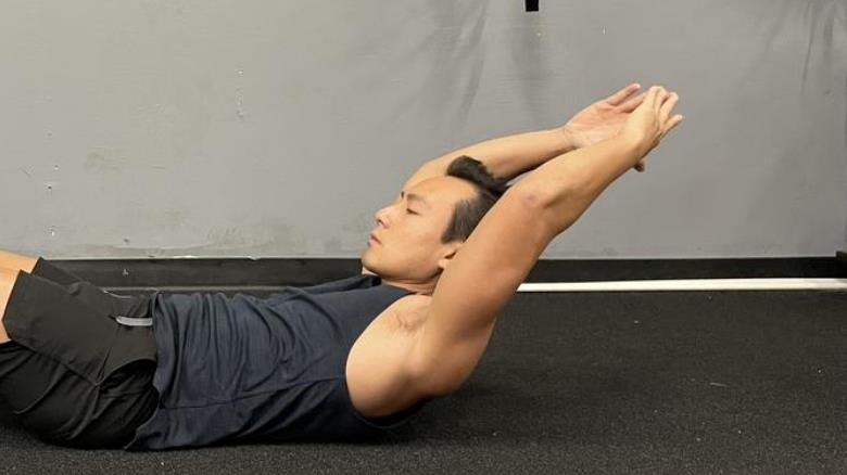 11 Best Ab Exercises for Beginners