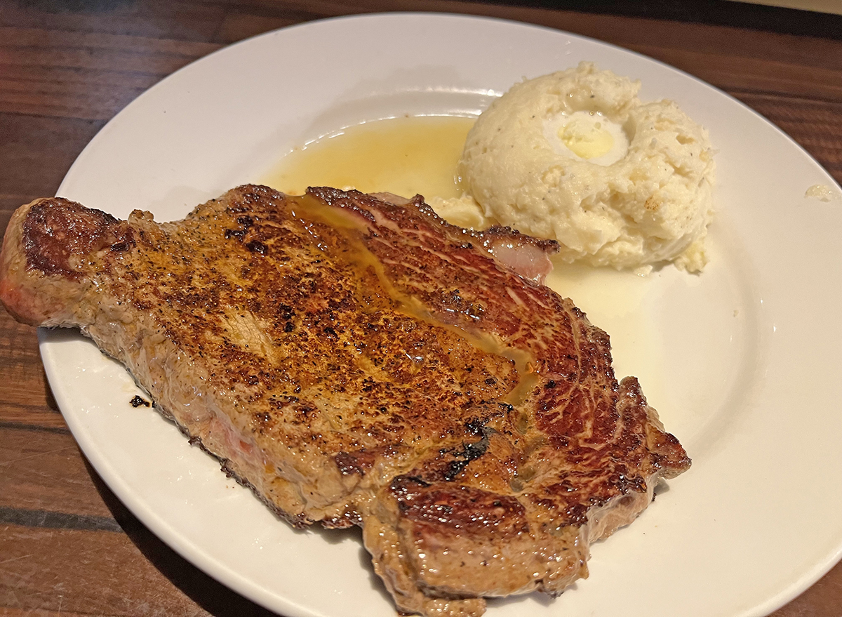 Ranking the Steaks at LongHorn Steakhouse: From Worst to Best